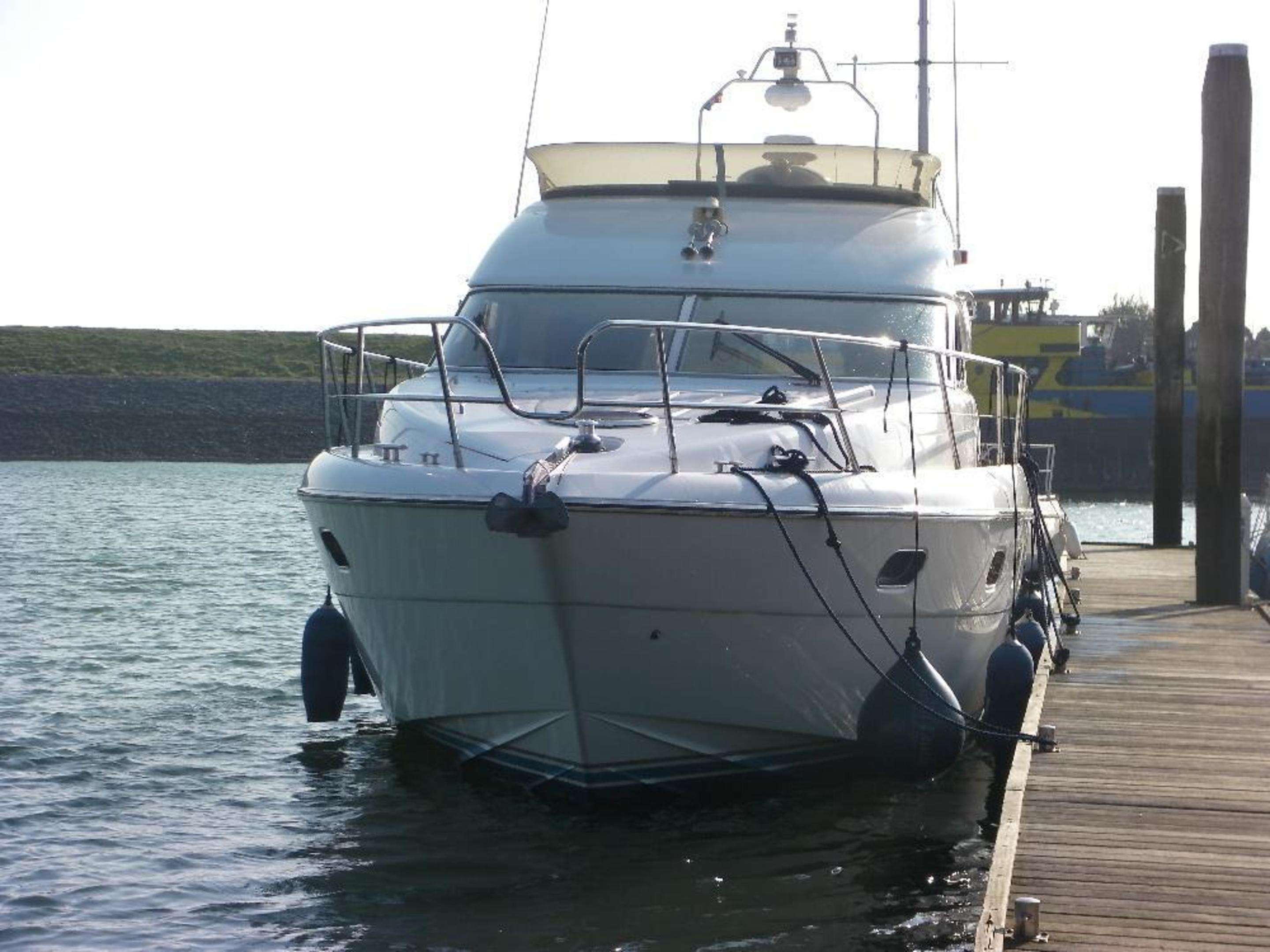 SOLD 2002 Princess 45 - Boats.co.uk