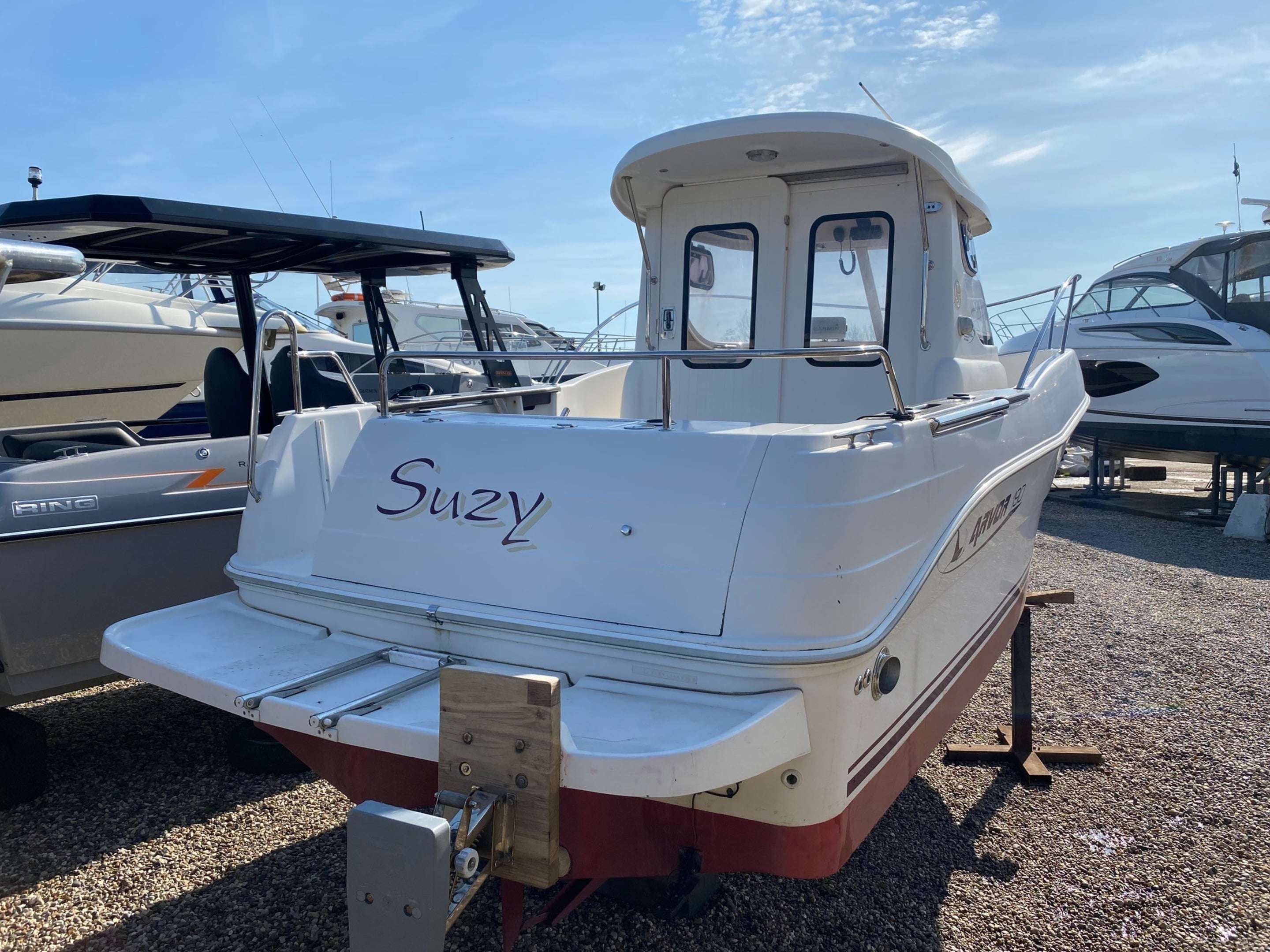 Sale Pending 2008 Arvor 190 - Boats.co.uk