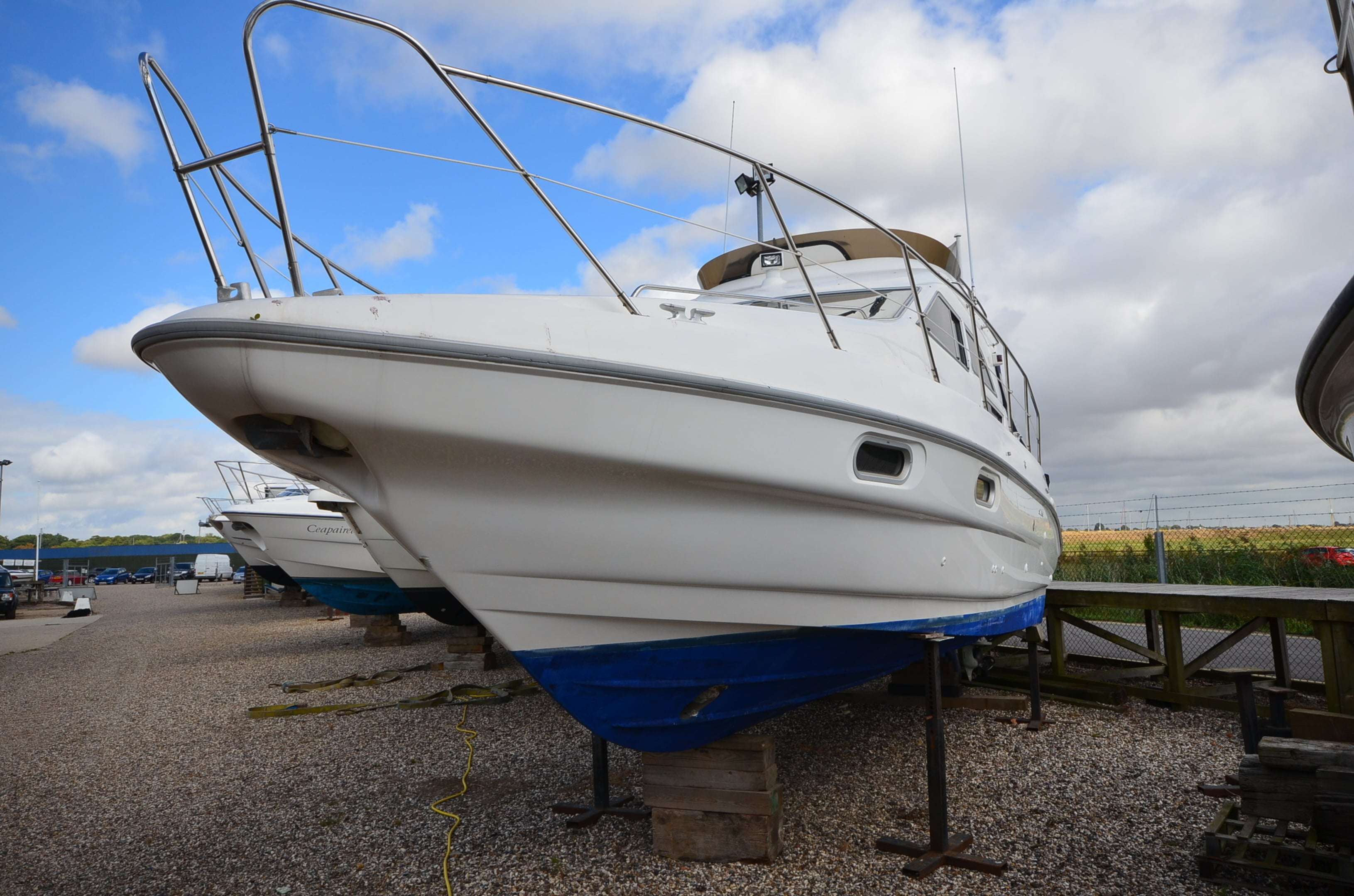 SOLD 1997 Sealine 330 Statesman - Boats.co.uk 1997 Sealine F33/330 ...